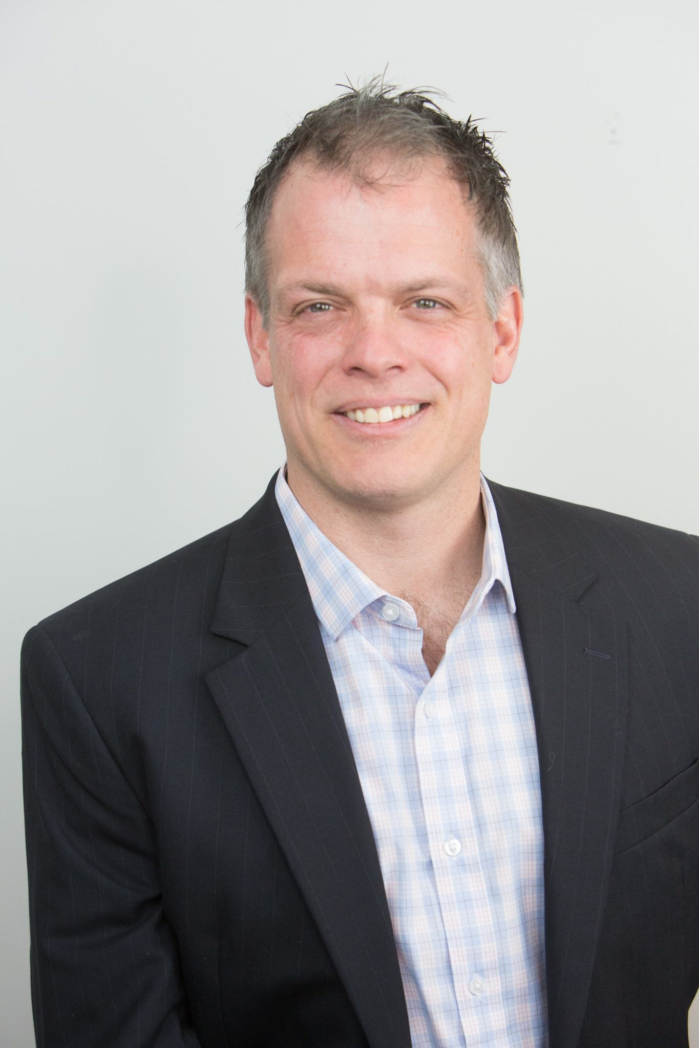 Mike Colour - Canadian Underwriter